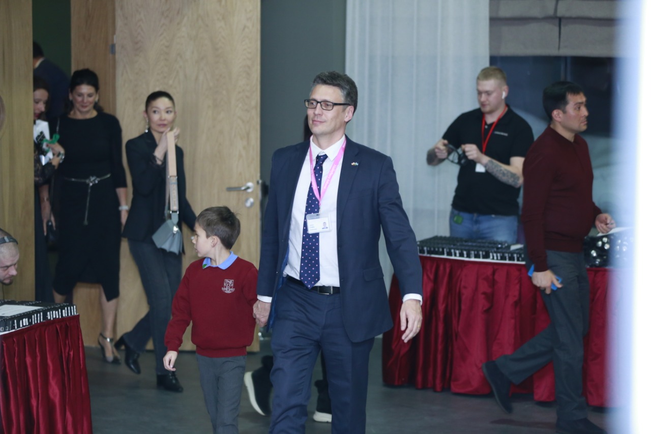 Welcome from the Headmaster — British School Haileybury Astana